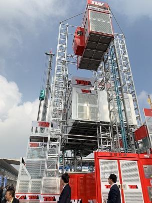 8000kg Building Site Hoist , 37kw Construction Skip Elevator CE Approved